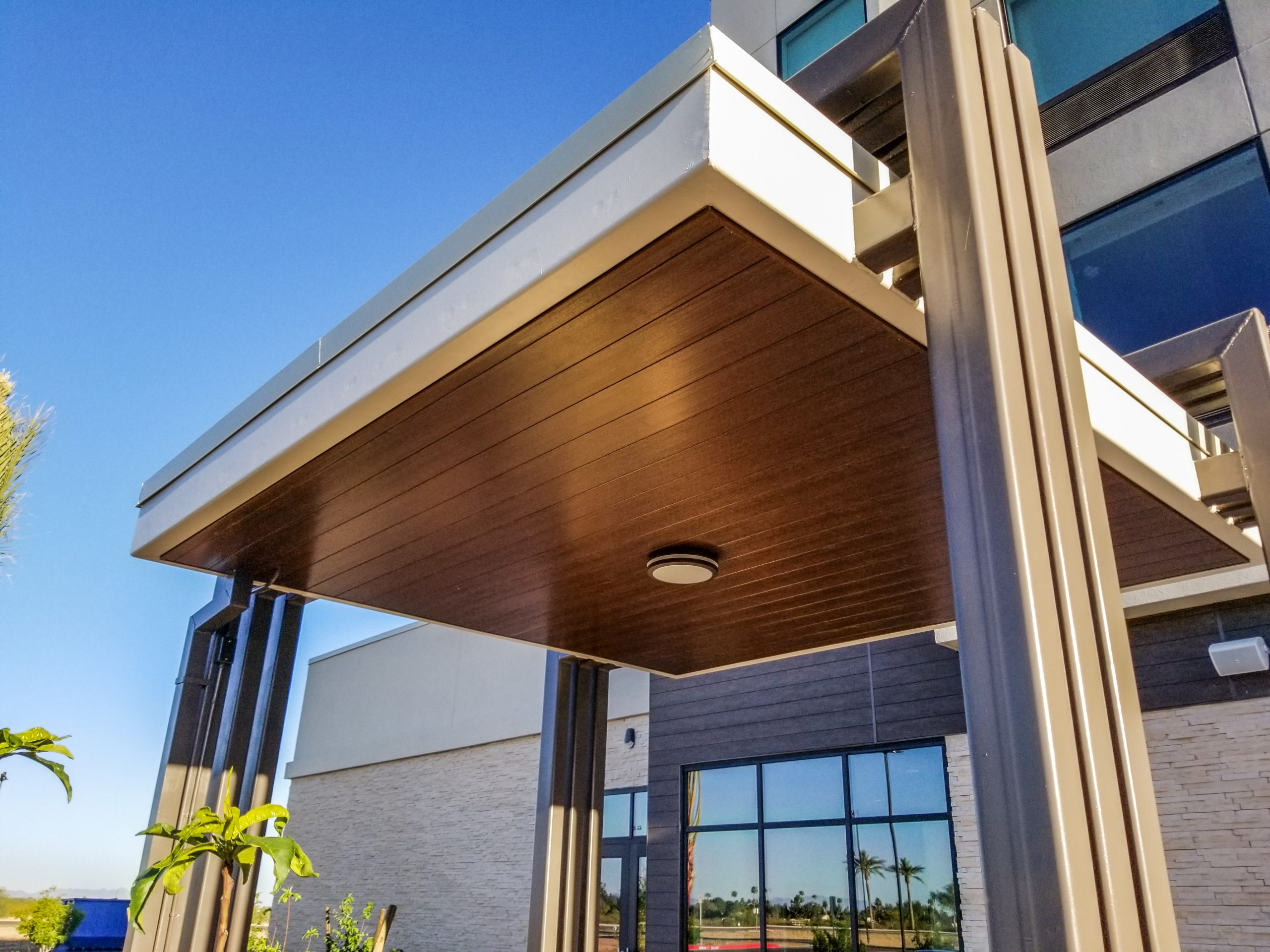 Hilton Garden Inn - Porte Cochere